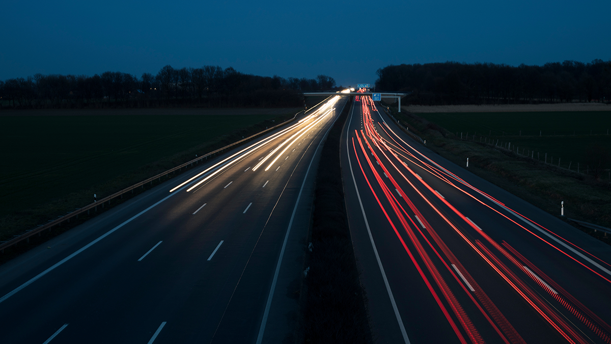 Solar-Powered Traffic Cameras Could Keep Florida Roads Visible During ...